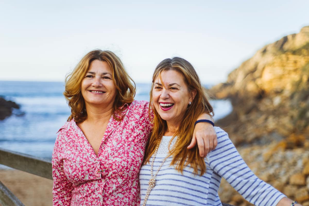 9 Reasons to Choose Women's Retreats Over Self-Help Books | Live Outrageously